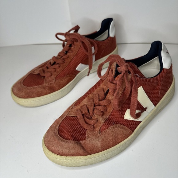 Veja | Shoes | Veja Mens V2 Bmesh Sneakers Size Us 7 Rust Red Htf ...